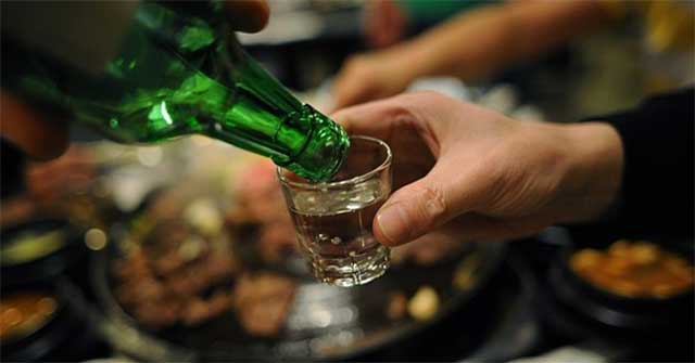 Bạn đã biết chơi trò sai khiến Drunky Finger đang nổi tiếng trên TikTok ...